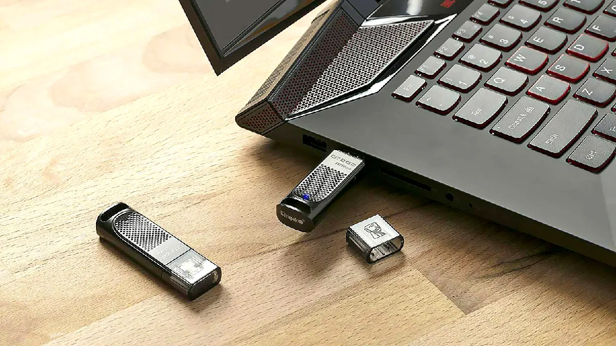Pengertian Flash Drive beserta Fungsi, Jenis, Nama Lain, Cara ...